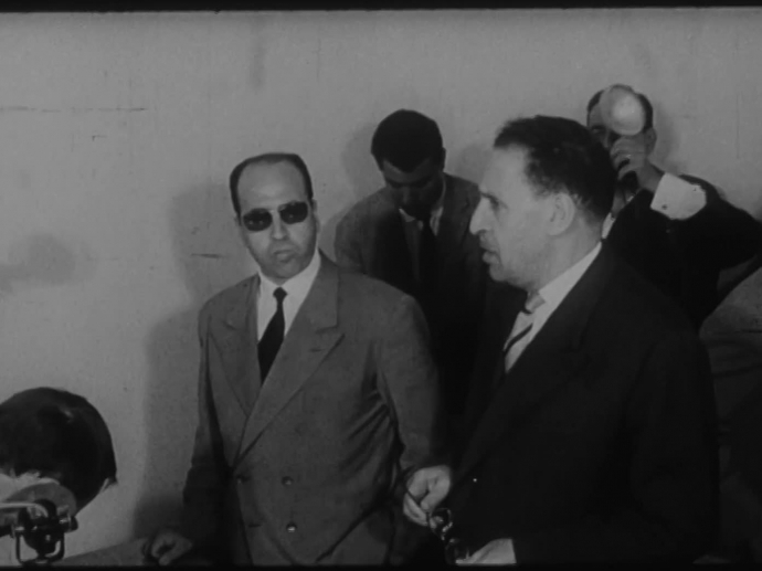 CONFERENCE DE PRESSE DE FERHAT ABBAS A ALGER | INA