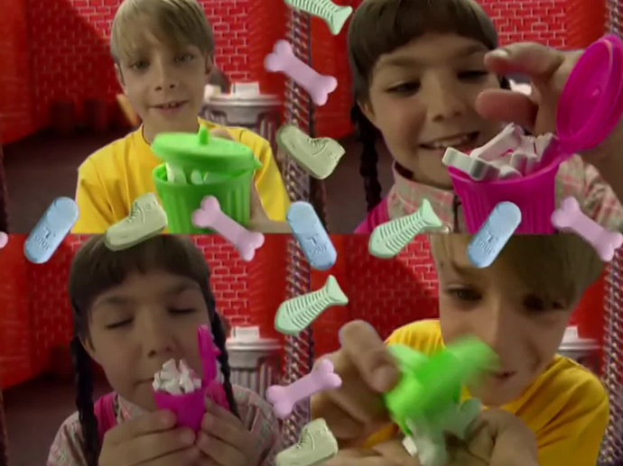 Garbage bin candy | INA