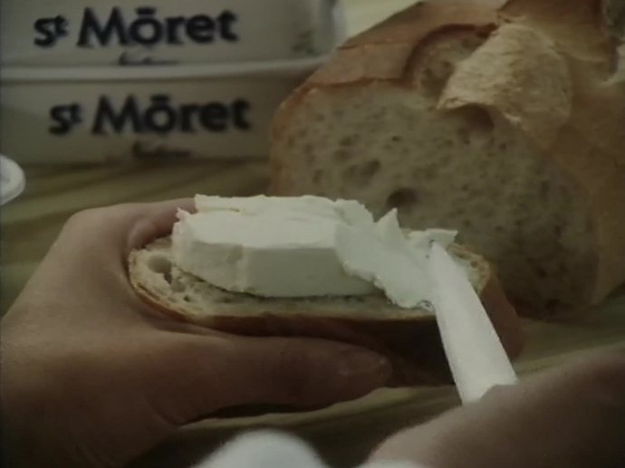 ST SAINT MORET BONGRAIN GERARD : FROMAGE FRAIS | INA