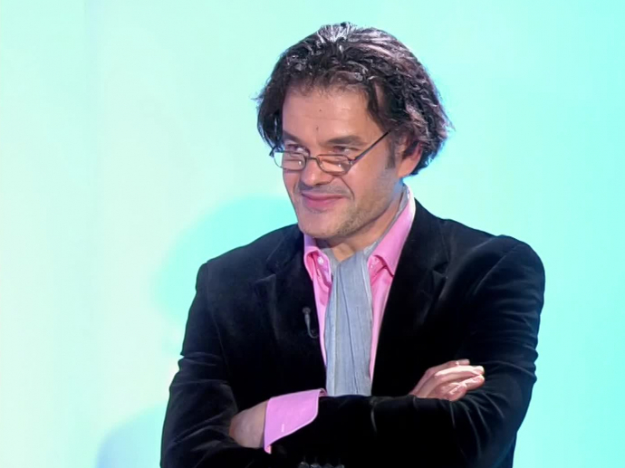 Magazine médias Version 10 secondes | INA