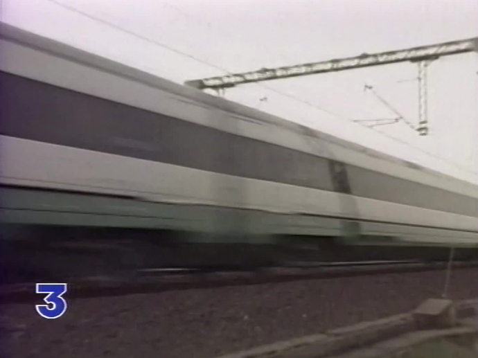 TOUT IMAGES : TRAIN PENDULAIRE | INA