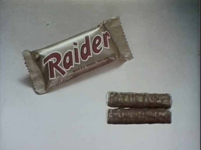 RAIDER DE MARS : signe de reconnaissance | INA