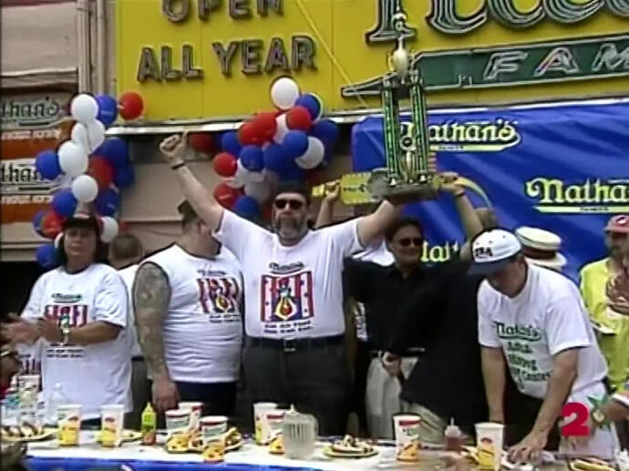 Concours hot dogs | INA