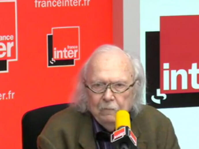 2003, la laïcité par Alain Rey | INA