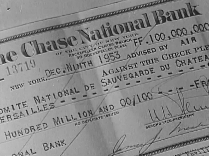 Chèque de 100 millions de francs pour Versailles | INA