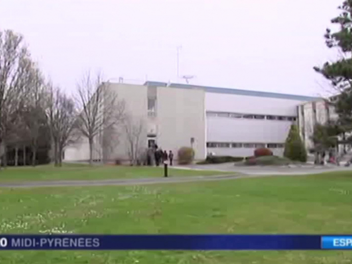 Feuilleton: découverte du GEIPAN au CNES | INA