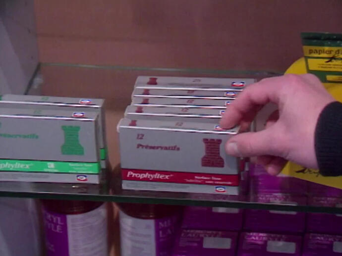 Salouël : une thèse sur le préservatif | INA