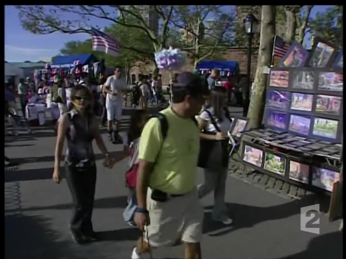 Avancée des travaux au World Trade Center deux ans après l'attentat du ...