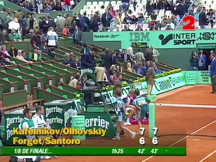 Double dames : Julie Halard/Nathalie Tauziat - Gabriela Sabatini/Brenda ...