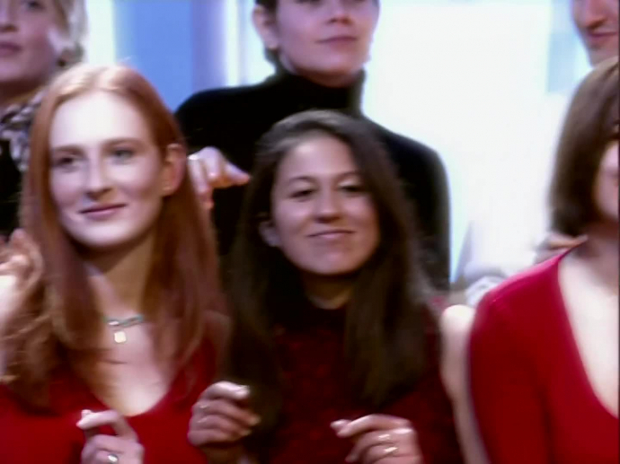 Interview biographie de Kelly Joyce | INA