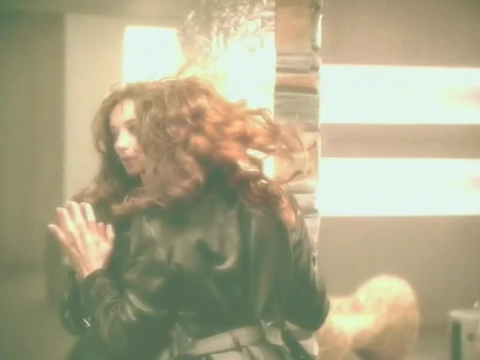 Timotei : Henne Tattoo | INA