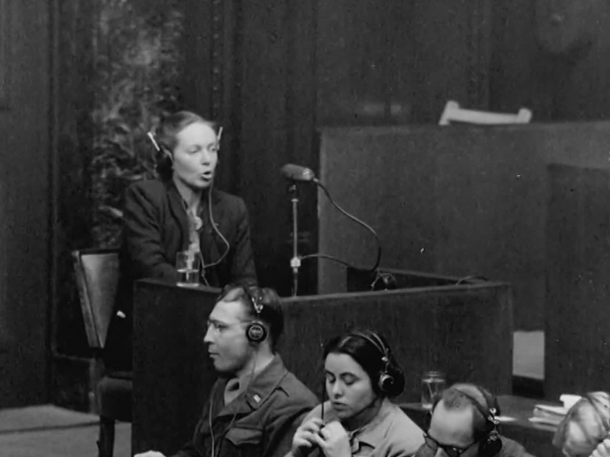 Au procès de Goering et compagnie à Nuremberg, suite de la deposition ...