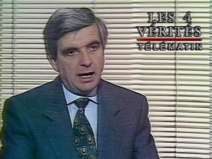 Jean-Pierre Chevènement l'école laïque et la question du foulard | INA