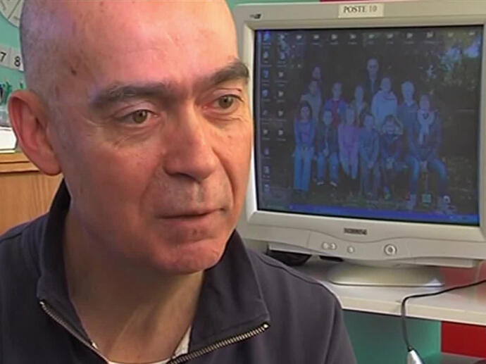 Daniel Sinacori et son travail en tant qu'AESH | INA