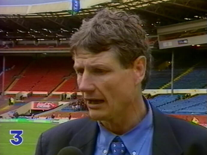 Rugby : interview Jean Claude Skrela | INA