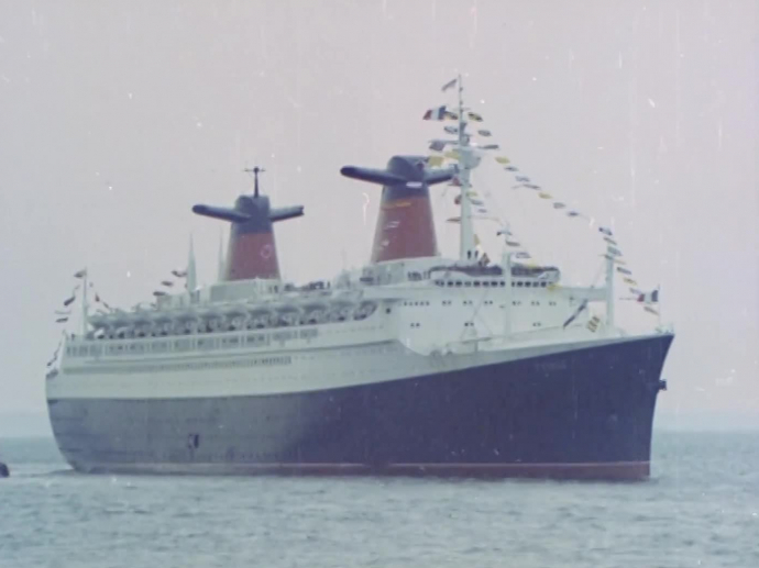 Le « France », ambassadeur national sur les mers | INA