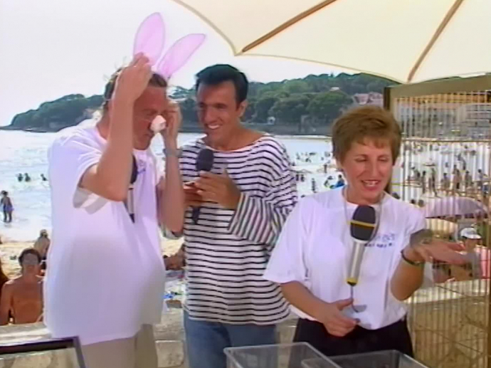 Jacques Gourier mordu par un hamster | INA