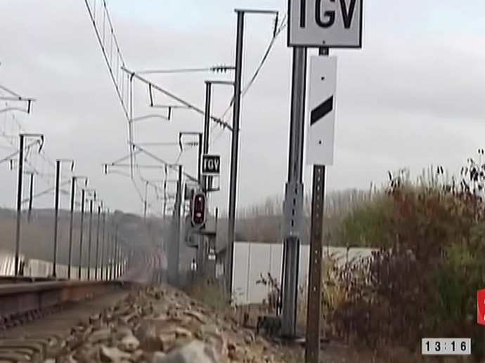 AFFAIRE TARNAC / DOSSIER 1 AN APRÈS | INA