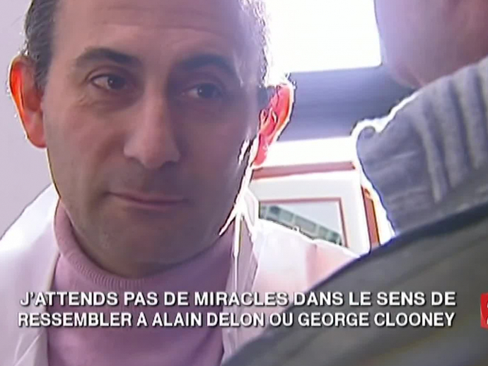 Première greffe totale du visage | INA