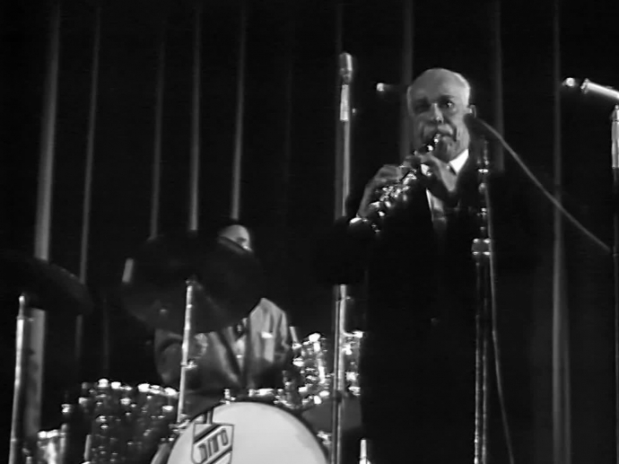 Albert Nicholas et Joe Turner "Rose Room" | INA