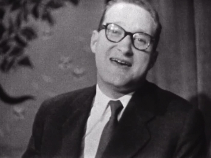 Présentation d'Alain Decaux | INA