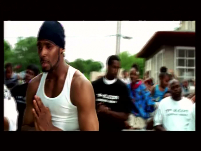 R Kelly : Tp-2.com version 10 secondes | INA