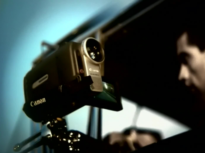 Canon MV10 : Rétro | INA