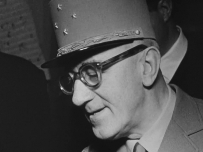 Inauguration de la foire d'Oran par le général Gambiez | INA