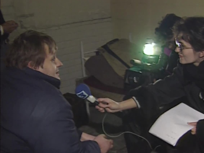 Ouverture de la station de métro Saint Martin aux sans abris | INA