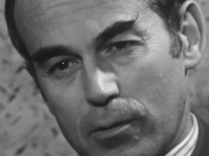 Robert Badinter à propos des "Libertés" | INA