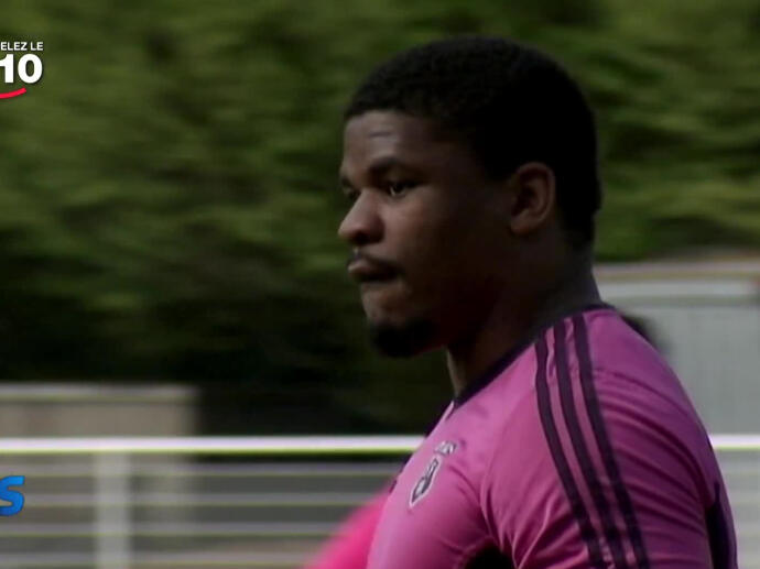 Portrait de Jonathan Danty, rugbyman au Stade Français | INA