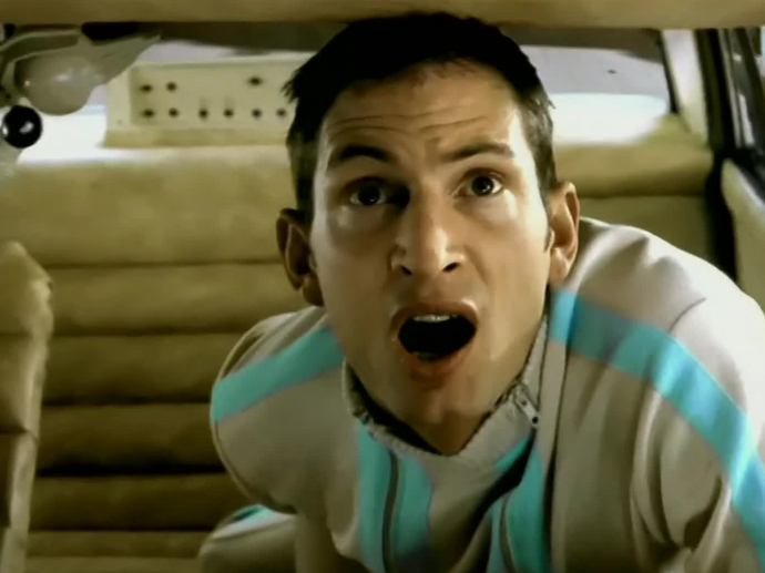 MAAF assurances : Contrôle technique : version 35 secondes | INA