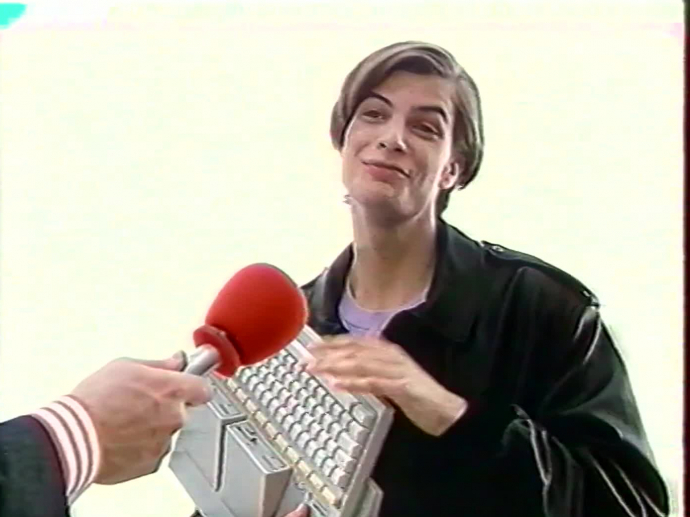 OLIVETTI PC1 : MICRO-ORDINATEUR | INA