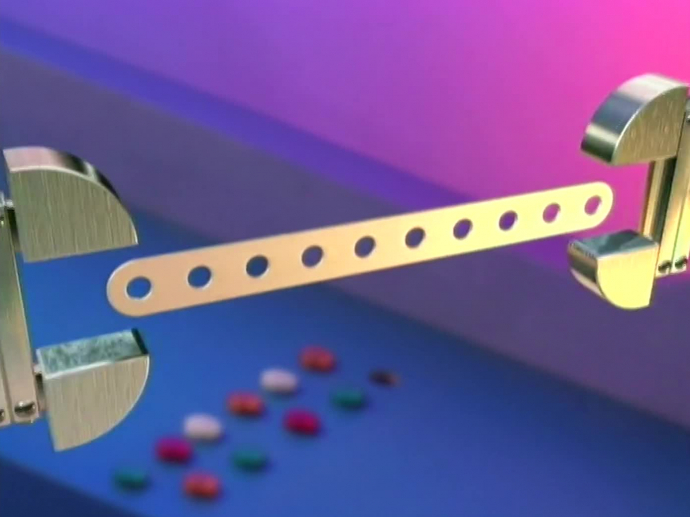 Meccano design version 21 secondes | INA