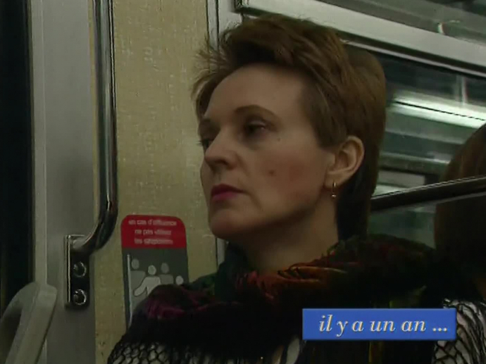 Y a un an : hier, chanteuse du métro | INA