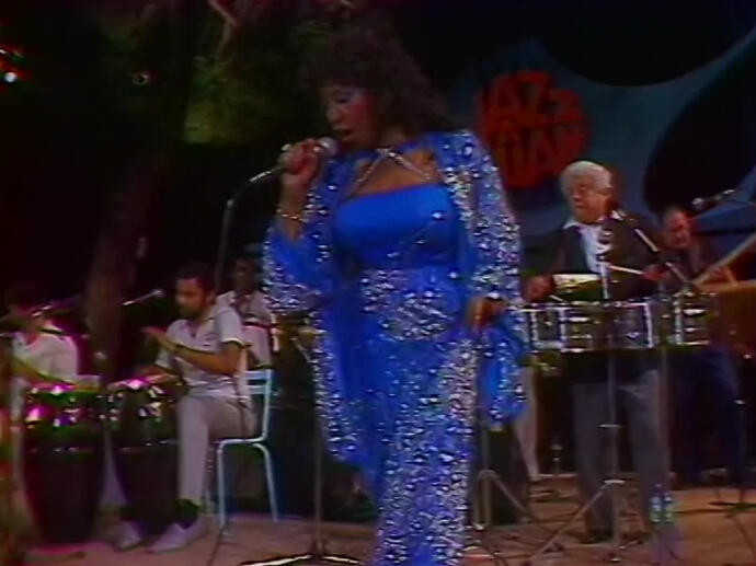 Celia Cruz et l'orchestre de Tito Puente "Quimbara" | INA