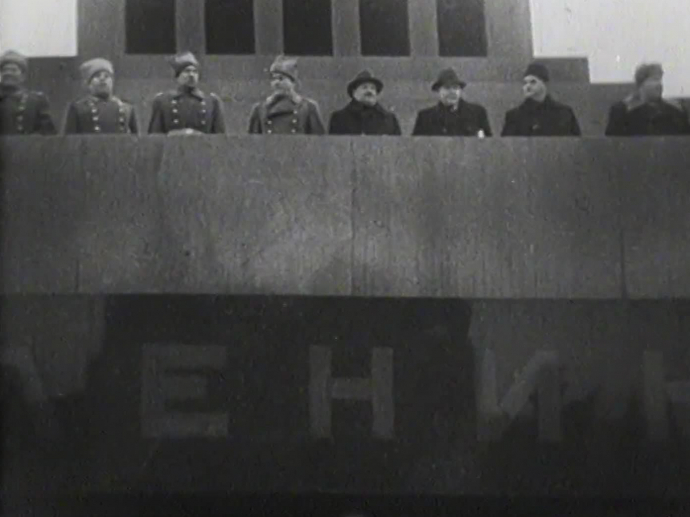 Journal Les Actualités Françaises : émission du 16 janvier 1947 | INA