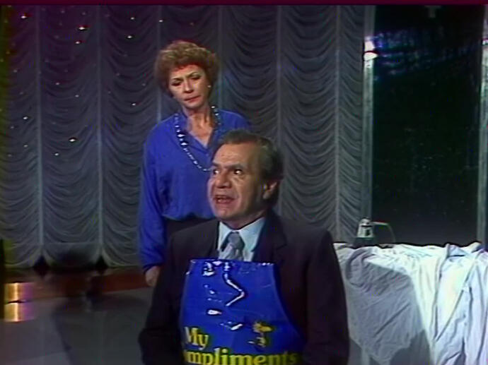 Françoise Fleury et Michel Galabru dans "La patte-mouille" | INA