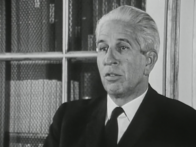 Claude Gallimard à propos des manuscrits | INA