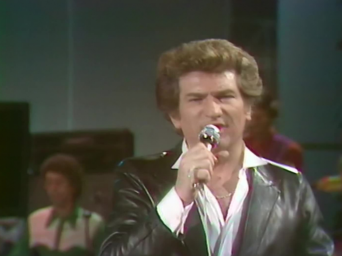 Eddy Mitchell "A crédit et en stéréo" | INA