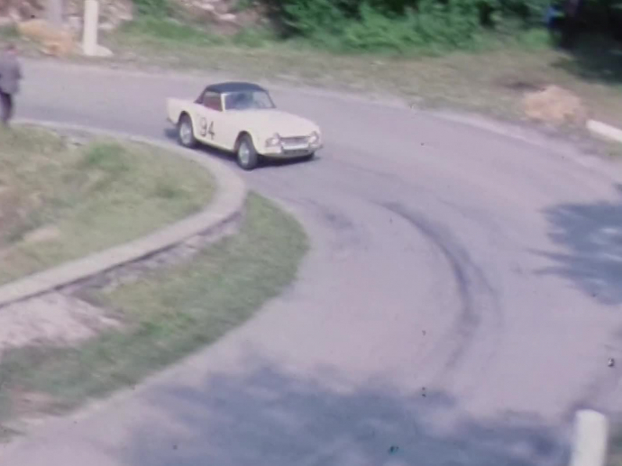 Course de côte dans la région de Dijon | INA