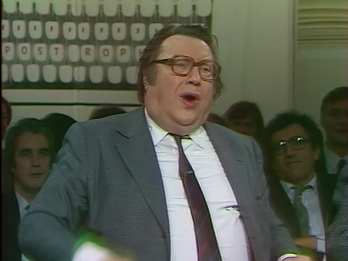 Claude HAGEGE et Raymond DEVOS | INA