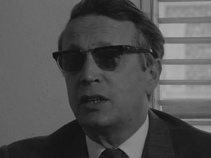 Robert FAVRE LE BRET et le président du syndicat hôtelier | INA