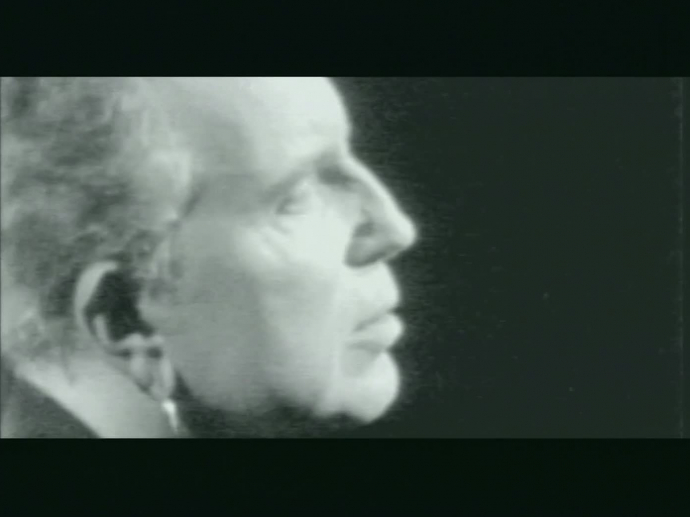 Bernard Lavilliers : Escale au grand rex les mains d'or version 10 secondes | INA