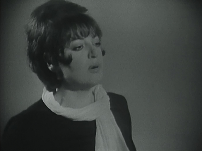 Régine fait son autocritique | INA