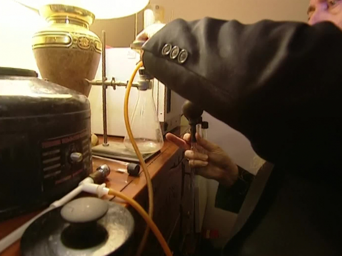 Larry Wayne Harris, microbiologiste nie vouloir diffuser l'anthrax ...