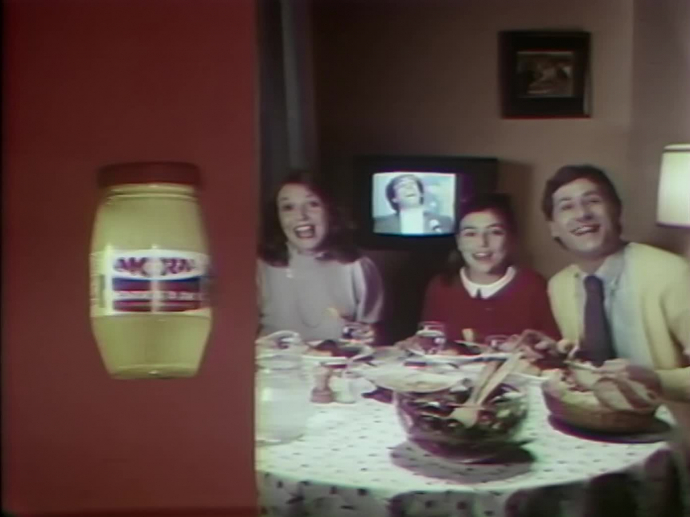 AMORA : la famille | INA