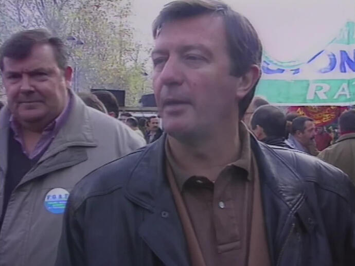 Fonctionnaires : manifestation à Paris | INA