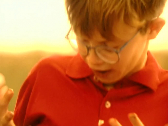 Ariel ultra : Newman | INA