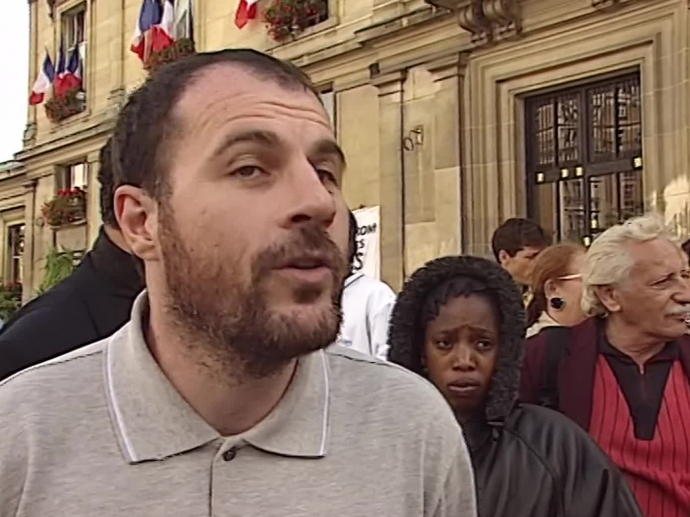 Saint-Ouen : soutien aux tziganes expulsés | INA